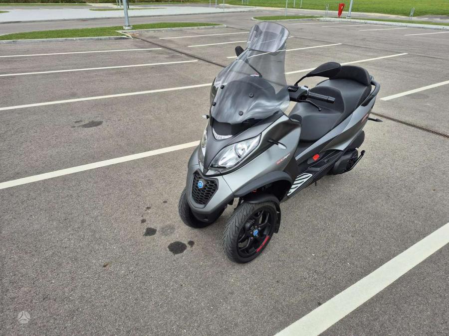 Черный Piaggio MP3 2018 в Клайпеда, объемом двигателя 0.49 л и пробегом 22 тыс. км за 4200 €, фото 23 на AUTOMOTO.COM.LV