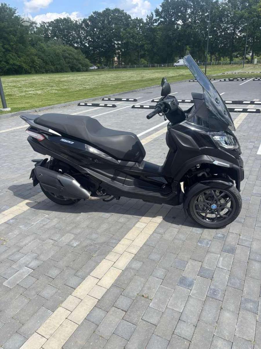 Черный Piaggio MP3 2022 в Каунас, объемом двигателя 0.40 л и пробегом 10 тыс. км за 7200 €, фото 6 на AUTOMOTO.COM.LV