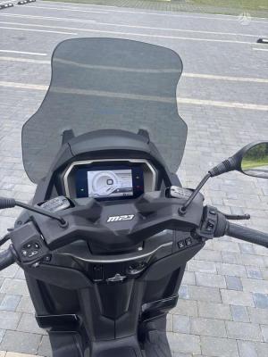 Черный Piaggio MP3 2022 в Каунас, объемом двигателя 0.40 л и пробегом 10 тыс. км за 7200 €, фото 9 на AUTOMOTO.COM.LV