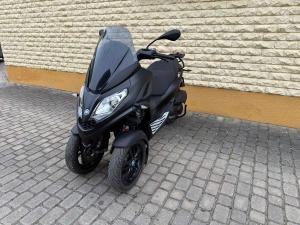 Melns Piaggio MP3 2023 Tauragė, ar dzinēja tilpumu 0.28 L un nobraukumu 7 tūkst. km par 4100 €, foto 7 vietnē AUTOMOTO.COM.LV