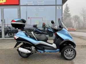 Zils Piaggio MP3 2007 Viļņa, ar dzinēja tilpumu 0.25 L un nobraukumu 19 tūkst. km par 2199 €, foto 7 vietnē AUTOMOTO.COM.LV