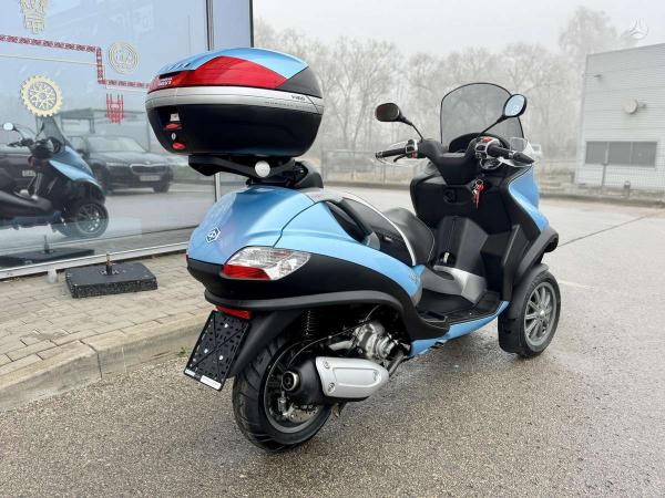 Синий Piaggio MP3 2007 в Вильнюс, объемом двигателя 0.25 л и пробегом 19 тыс. км за 2199 €, фото 8 на AUTOMOTO.COM.LV