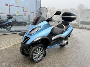 Zils Piaggio MP3 2007 Viļņa, ar dzinēja tilpumu 0.25 L un nobraukumu 19 tūkst. km par 2199 €, foto 9 vietnē AUTOMOTO.COM.LV