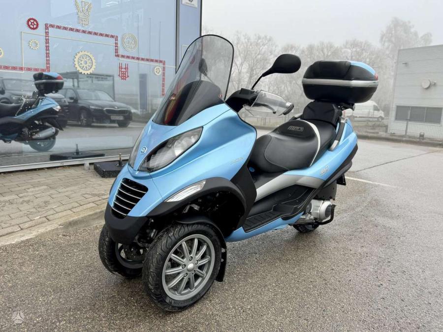 Zils Piaggio MP3 2007 Viļņa, ar dzinēja tilpumu 0.25 L un nobraukumu 19 tūkst. km par 2199 €, foto 9 vietnē AUTOMOTO.COM.LV