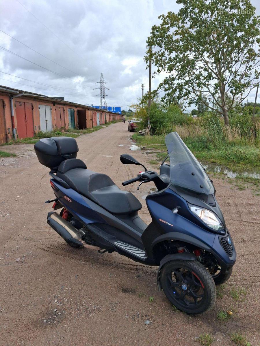 Blue Piaggio MP3 2021 in Klaipeda, with an engine capacity of 0.50 L and mileage of 26 thousand km for 5500 €, photo 3 on AUTOMOTO.COM.LV