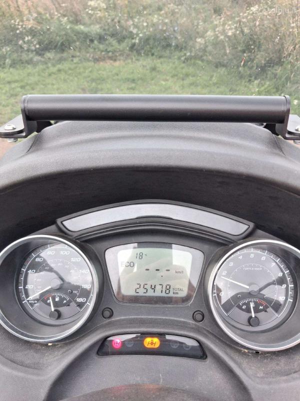 Синий Piaggio MP3 2021 в Клайпеда, объемом двигателя 0.50 л и пробегом 26 тыс. км за 5500 €, фото 8 на AUTOMOTO.COM.LV