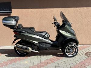 Green Piaggio MP3 2017 in Taurage, with an engine capacity of 0.50 L and mileage of 15 thousand km for 3300 €, photo 6 on AUTOMOTO.COM.LV