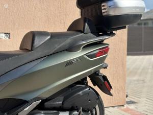 Green Piaggio MP3 2017 in Taurage, with an engine capacity of 0.50 L and mileage of 15 thousand km for 3300 €, photo 12 on AUTOMOTO.COM.LV