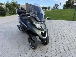 Green Piaggio MP3 2018 in Vilnius, with an engine capacity of 0.50 L and mileage of 14 thousand km for 4950 €, photo  on AUTOMOTO.COM.LV