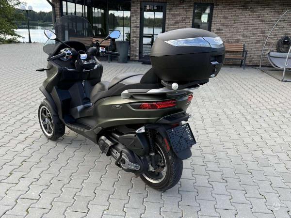 Green Piaggio MP3 2018 in Vilnius, with an engine capacity of 0.50 L and mileage of 14 thousand km for 4950 €, photo 8 on AUTOMOTO.COM.LV