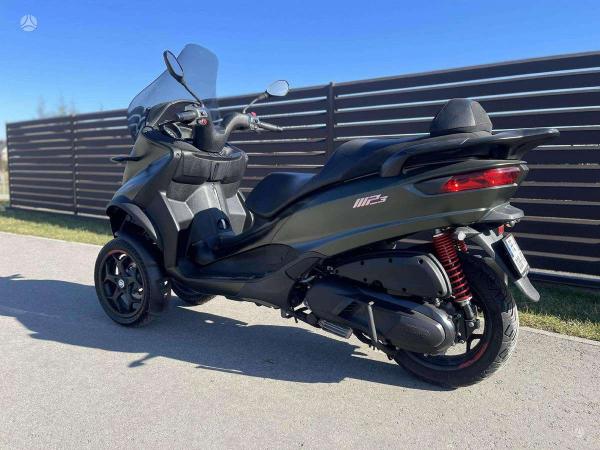 Зеленый Piaggio MP3 2019 в Таураге, объемом двигателя 0.35 л и пробегом 22 тыс. км за 4100 €, фото 4 на AUTOMOTO.COM.LV
