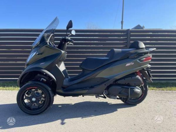 Зеленый Piaggio MP3 2019 в Таураге, объемом двигателя 0.35 л и пробегом 22 тыс. км за 4100 €, фото 9 на AUTOMOTO.COM.LV