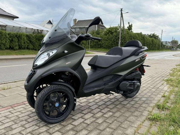 Зеленый Piaggio MP3 2020 в Таураге, объемом двигателя 0.35 л и пробегом 22 тыс. км за 4300 €, фото 2 на AUTOMOTO.COM.LV