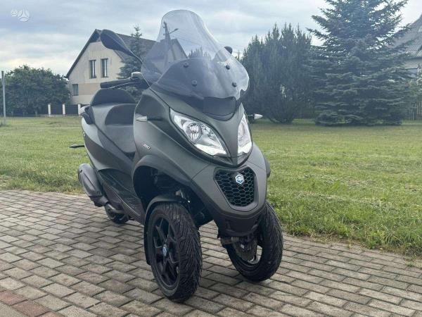 Зеленый Piaggio MP3 2020 в Таураге, объемом двигателя 0.35 л и пробегом 22 тыс. км за 4300 €, фото 6 на AUTOMOTO.COM.LV