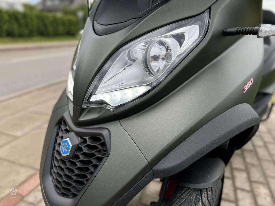 Zaļš Piaggio MP3 2020 Tauragė, ar dzinēja tilpumu 0.35 L un nobraukumu 22 tūkst. km par 4300 €, foto 7 vietnē AUTOMOTO.COM.LV