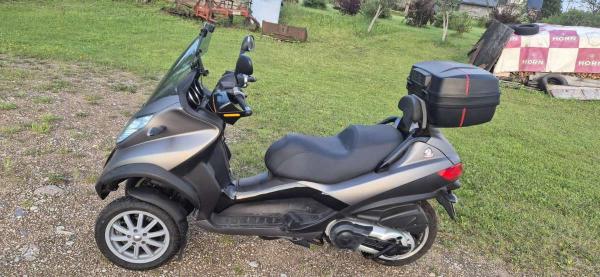 Серый Piaggio MP3 2011 в Утена, объемом двигателя 0.40 л и пробегом 46 тыс. км за 2200 €, фото 3 на AUTOMOTO.COM.LV