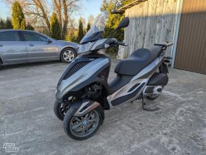 Pelēks Piaggio MP3 2013 Telšiai, ar dzinēja tilpumu 0.30 L un nobraukumu 27 tūkst. km par 2350 €, foto 4 vietnē AUTOMOTO.COM.LV