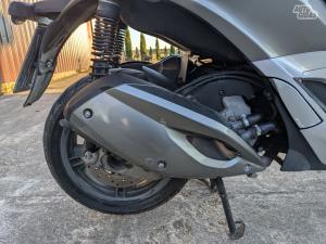 Pelēks Piaggio MP3 2013 Telšiai, ar dzinēja tilpumu 0.30 L un nobraukumu 27 tūkst. km par 2350 €, foto 11 vietnē AUTOMOTO.COM.LV