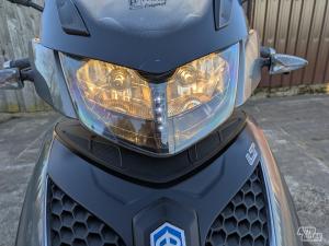 Pelēks Piaggio MP3 2013 Telšiai, ar dzinēja tilpumu 0.30 L un nobraukumu 27 tūkst. km par 2350 €, foto 15 vietnē AUTOMOTO.COM.LV