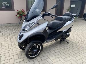 Серый Piaggio MP3 2015 в Каунас, объемом двигателя 0.50 л и пробегом 8 тыс. км за 3499 €, фото  на AUTOMOTO.COM.LV