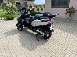 Grey Piaggio MP3 2015 in Kaunas, with an engine capacity of 0.50 L and mileage of 8 thousand km for 3499 €, photo 7 on AUTOMOTO.COM.LV