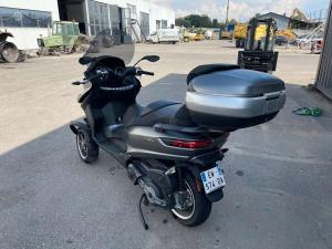 Grey Piaggio MP3 2018 in Klaipeda, with an engine capacity of 0.50 L and mileage of 4 thousand km for 1950 €, photo 4 on AUTOMOTO.COM.LV