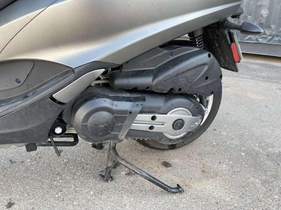 Grey Piaggio MP3 2018 in Klaipeda, with an engine capacity of 0.50 L and mileage of 4 thousand km for 1950 €, photo 8 on AUTOMOTO.COM.LV