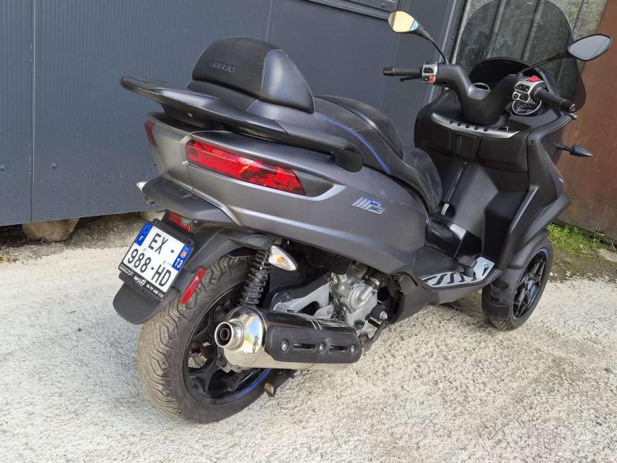 Grey Piaggio MP3 2018 in Vilnius, with an engine capacity of 0.50 L and mileage of 26 thousand km for 3850 €, photo 7 on AUTOMOTO.COM.LV