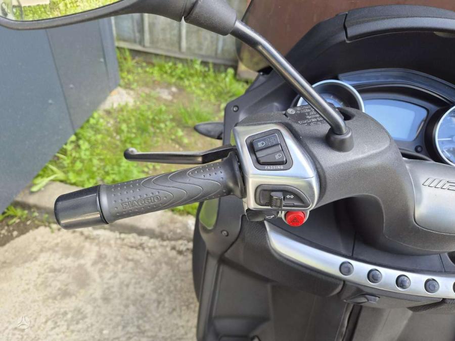 Grey Piaggio MP3 2018 in Vilnius, with an engine capacity of 0.50 L and mileage of 26 thousand km for 3850 €, photo 9 on AUTOMOTO.COM.LV