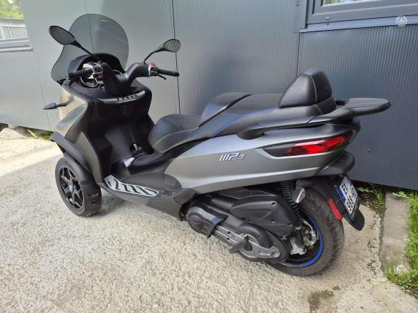 Grey Piaggio MP3 2018 in Vilnius, with an engine capacity of 0.50 L and mileage of 26 thousand km for 3850 €, photo 11 on AUTOMOTO.COM.LV