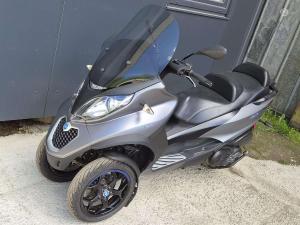 Grey Piaggio MP3 2018 in Vilnius, with an engine capacity of 0.50 L and mileage of 26 thousand km for 3850 €, photo 13 on AUTOMOTO.COM.LV