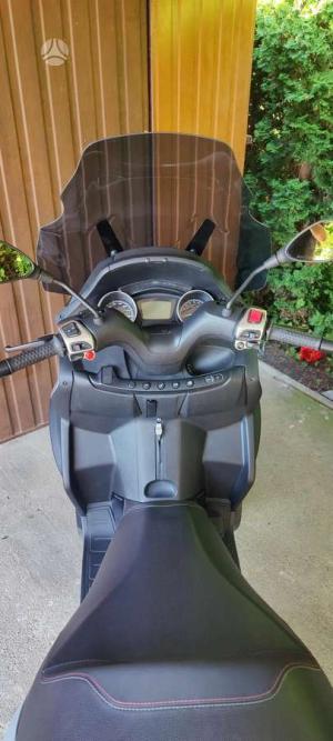 Pelēks Piaggio MP3 2020 Tauragė, ar dzinēja tilpumu 0.35 L un nobraukumu 12 tūkst. km par 2350 €, foto 5 vietnē AUTOMOTO.COM.LV