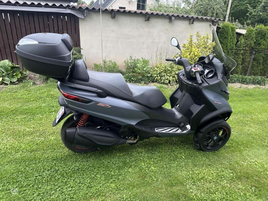Pelēks Piaggio MP3 2021 Kelmė, ar dzinēja tilpumu 0.40 L un nobraukumu 23 tūkst. km par 3900 €, foto 4 vietnē AUTOMOTO.COM.LV
