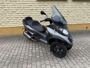 Серый Piaggio MP3 2021 в Таураге, объемом двигателя 0.49 л и пробегом 22 тыс. км за 4600 €, фото  на AUTOMOTO.COM.LV