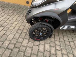 Grey Piaggio MP3 2021 in Taurage, with an engine capacity of 0.49 L and mileage of 22 thousand km for 4600 €, photo 10 on AUTOMOTO.COM.LV