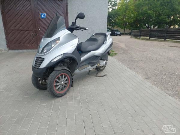 Piaggio MP3 2007 in Druskininkai, with an engine capacity of 0.25 L and mileage of 0 thousand km for 1200 €, photo 1 on AUTOMOTO.COM.LV