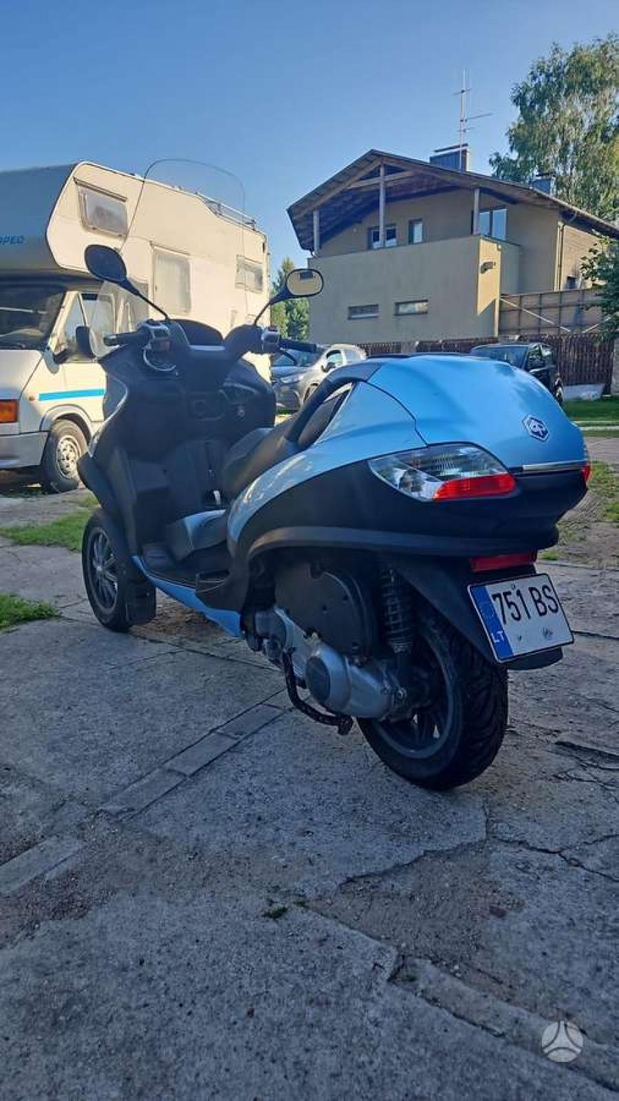 Piaggio MP3 2007 in Vilnius, with an engine capacity of 0.25 L and mileage of 29 thousand km for 1050 €, photo 5 on AUTOMOTO.COM.LV