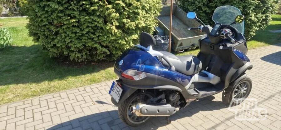 Piaggio MP3 2007 Kauņa, ar dzinēja tilpumu 0.00 L un nobraukumu 0 tūkst. km par 1550 €, foto 6 vietnē AUTOMOTO.COM.LV
