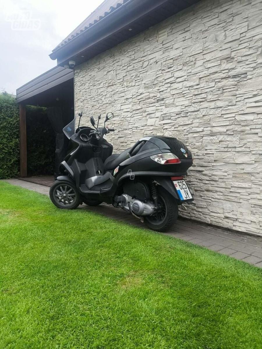 Piaggio MP3 2007 Radviliškis, ar dzinēja tilpumu 0.00 L un nobraukumu 0 tūkst. km par 1500 €, foto 4 vietnē AUTOMOTO.COM.LV