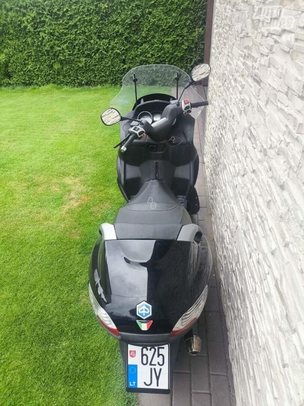 Piaggio MP3 2007 Radviliškis, ar dzinēja tilpumu 0.00 L un nobraukumu 0 tūkst. km par 1500 €, foto 5 vietnē AUTOMOTO.COM.LV