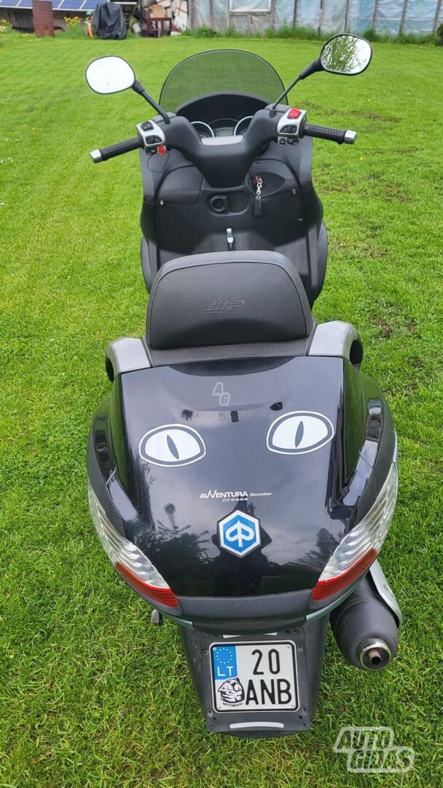 Piaggio MP3 2008 в Вильнюс, объемом двигателя 0.12 л и пробегом 27 тыс. км за 1100 €, фото 4 на AUTOMOTO.COM.LV