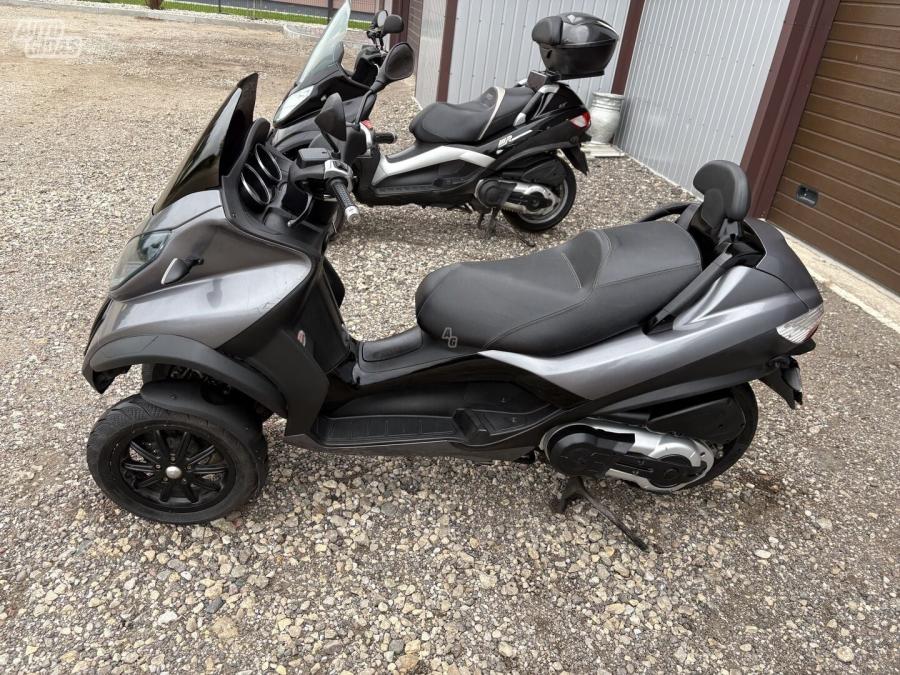 Piaggio MP3 2009 Kelmė, ar dzinēja tilpumu 0.40 L un nobraukumu 36 tūkst. km par 1130 €, foto 6 vietnē AUTOMOTO.COM.LV