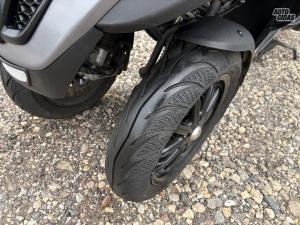 Piaggio MP3 2009 Kelmė, ar dzinēja tilpumu 0.40 L un nobraukumu 36 tūkst. km par 1130 €, foto 9 vietnē AUTOMOTO.COM.LV