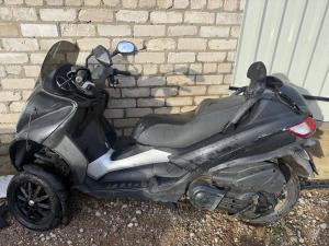 Piaggio MP3 2009 in Taurage, with an engine capacity of 0.40 L and mileage of 78 thousand km for 950 €, photo 3 on AUTOMOTO.COM.LV