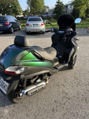 Piaggio MP3 2009 в Каунас, объемом двигателя 0.40 л и пробегом 49 тыс. км за 1800 €, фото 4 на AUTOMOTO.COM.LV