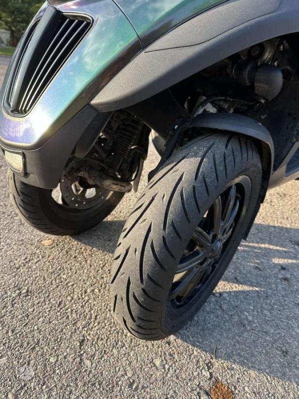 Piaggio MP3 2009 в Каунас, объемом двигателя 0.40 л и пробегом 49 тыс. км за 1800 €, фото 7 на AUTOMOTO.COM.LV