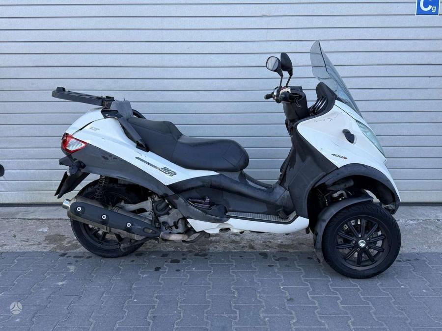 Piaggio MP3 2010 в Вилкавишкис, объемом двигателя 0.40 л и пробегом 51 тыс. км за 1150 €, фото 3 на AUTOMOTO.COM.LV