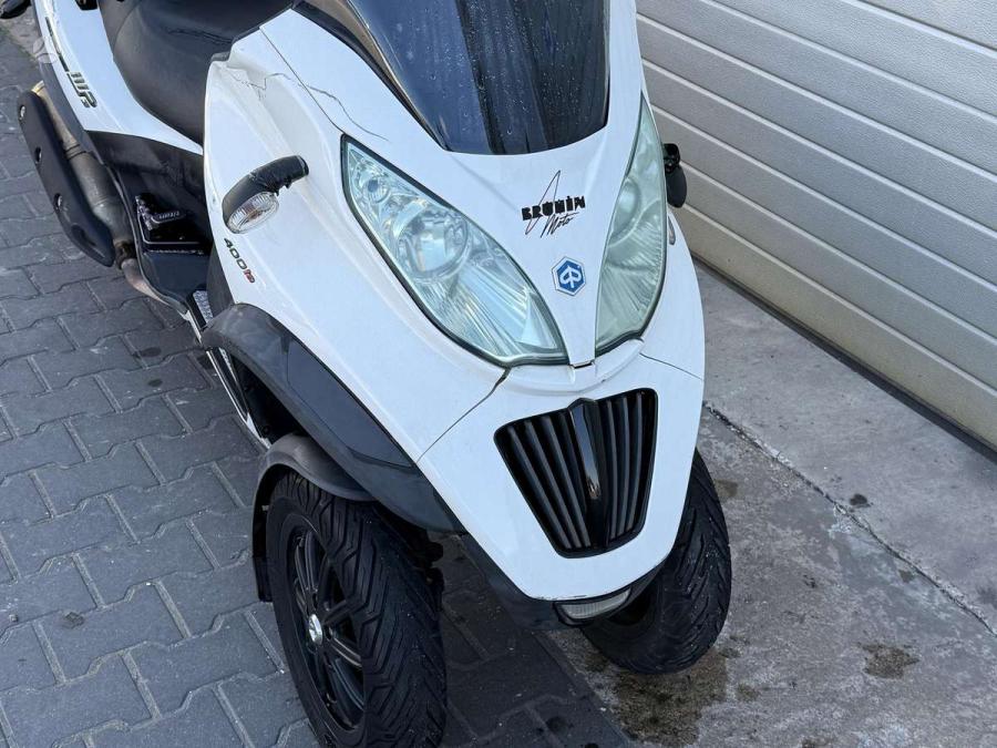 Piaggio MP3 2010 в Вилкавишкис, объемом двигателя 0.40 л и пробегом 51 тыс. км за 1150 €, фото 8 на AUTOMOTO.COM.LV