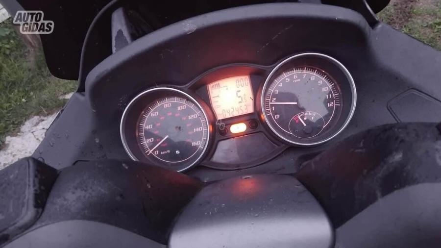 Piaggio MP3 2010 in Varena, with an engine capacity of 0.13 L and mileage of 0 thousand km for 650 €, photo 5 on AUTOMOTO.COM.LV