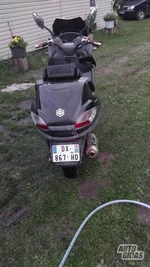 Piaggio MP3 2010 in Varena, with an engine capacity of 0.13 L and mileage of 0 thousand km for 650 €, photo 6 on AUTOMOTO.COM.LV
